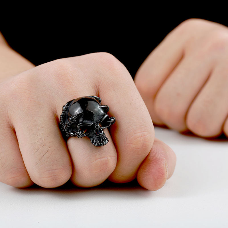 Metal Skull and Talons Claws Ring Stainless Steel – Heavy Metal Armor